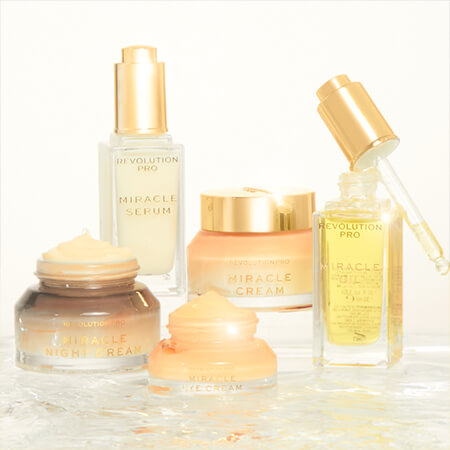 Revolution Beauty | Berceau de Makeup Revolution