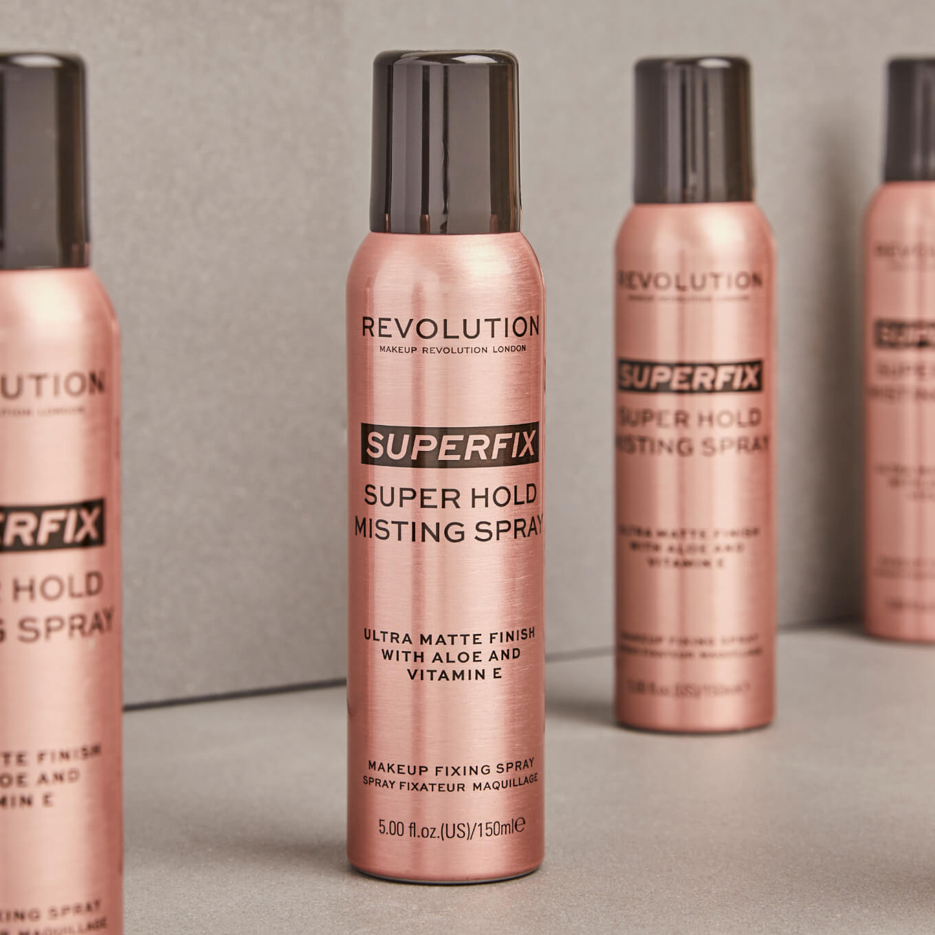 Revolution Beauty | Berceau de Makeup Revolution